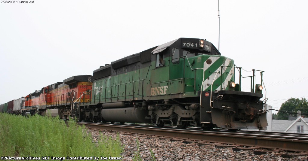 BNSF 7041